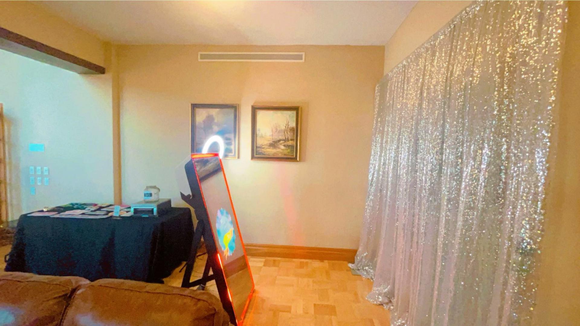 Photo Booth Rental Toronto | Premier Booth